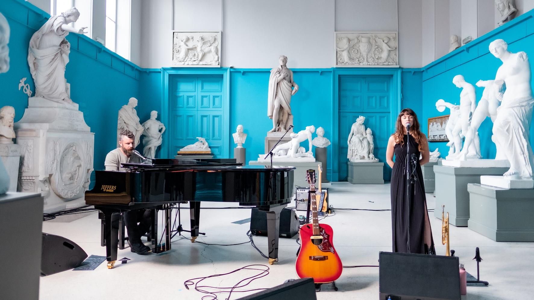 Mick Flannery, Susan O'Neill (c) Colm Moore - Celtic Canada